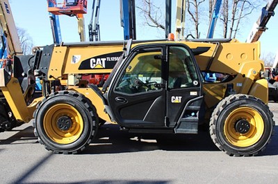 2018 Cat TL1255D 12000 LB Diesel Enclosed Heated Cab with Outriggers ...