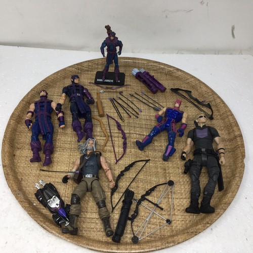Marvel Legends Hawkeye Lot Of Figurines Dark, Old Man, Diamond Select ...