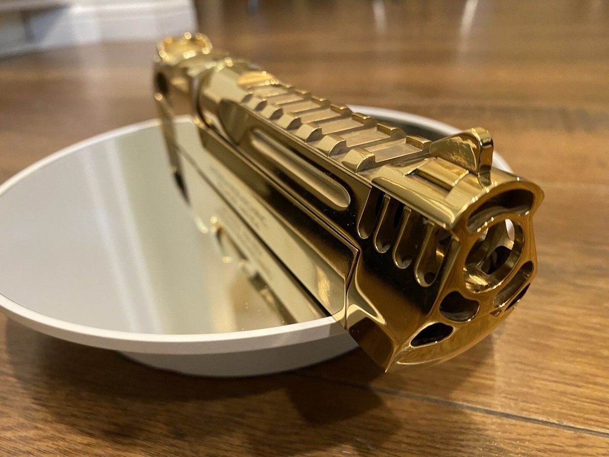 Ripd Pistol Concept] Anti Cyborg Hand Cannon : R/worldbuilding