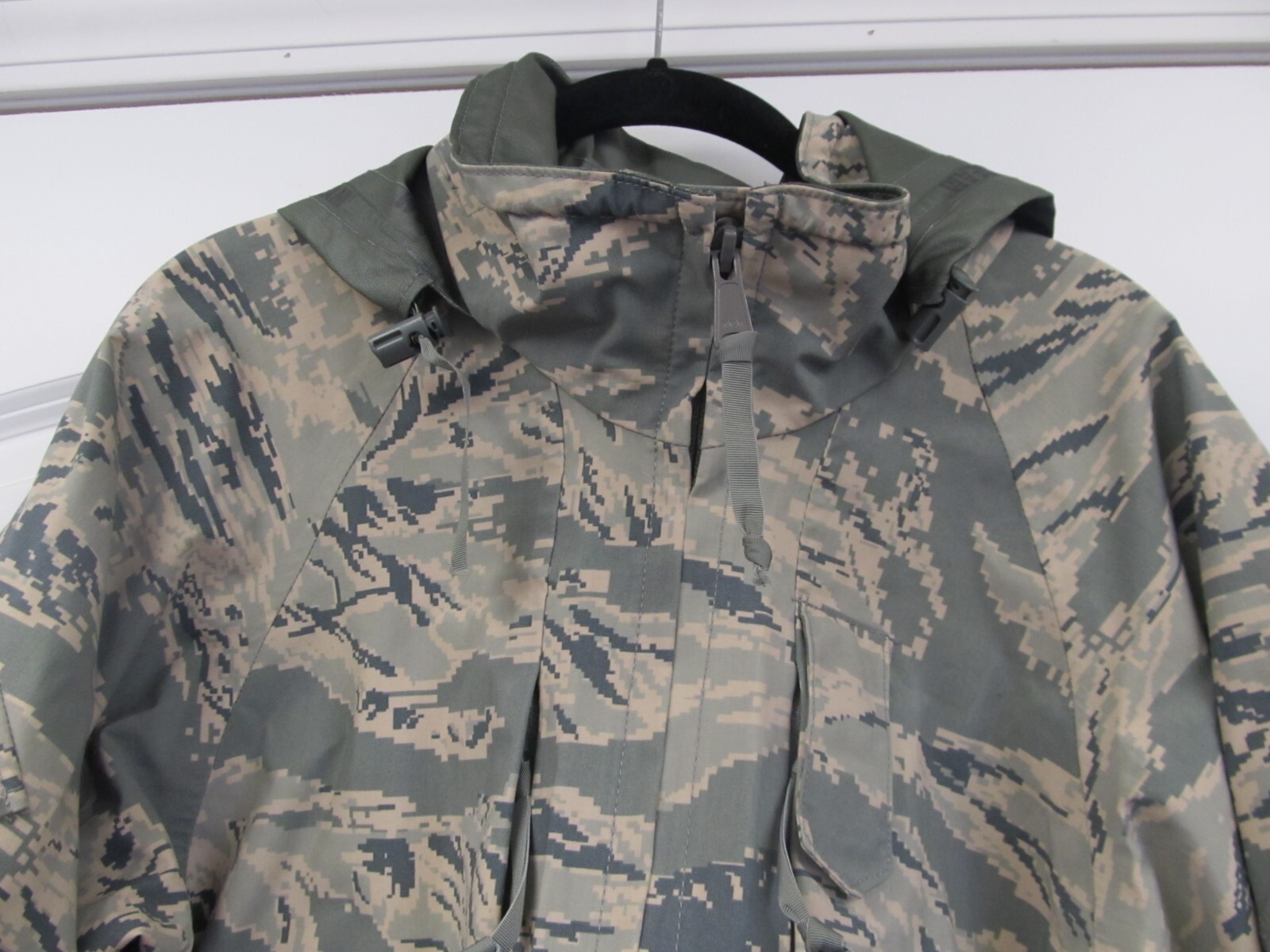 EUC! USAF Gore-Tex Parka Military Tiger Stripe Digita… - Gem