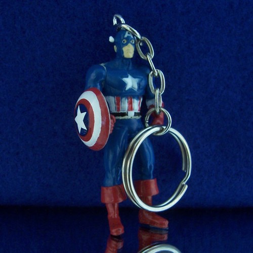 MARVEL FANTASTIC 4 FIGURE KEYCHAIN HULK, SPIDERMAN, THING, WOLVERINE ...