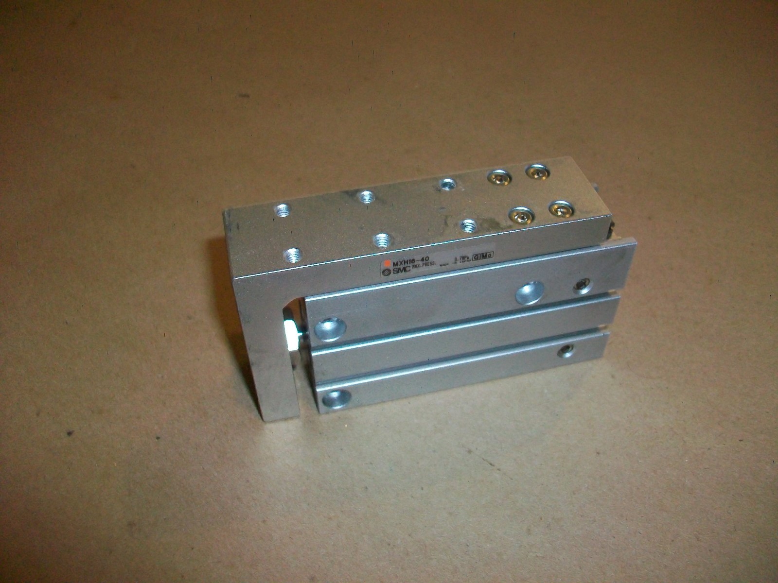 SMC MXH16-40 Pneumatic Mini Slide Table 16mm Bore 40mm Stroke | eBay