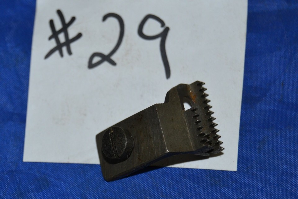 SINGER 185/185J/K GREEN SEWING MACHINE ORIGINAL USED PARTS SIZE OF ...