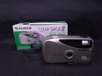 FUJIFILM CLEAR SHOT III FIXED FOCUS POINT & SHOOT 35mm FILM CAMERA ...