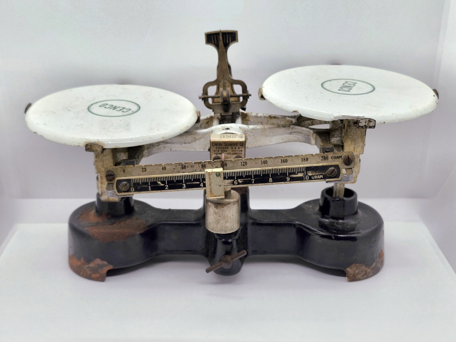 Antique Cenco Central Scientific Co Balance Scale Cast Iron 200 Gram ...