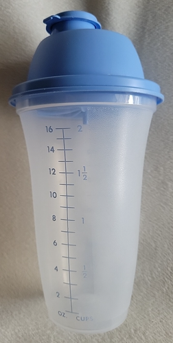 Tupperware Quick Shake 16 Ounce Mixer Bottle 844-3 Gravy Shaker with ...