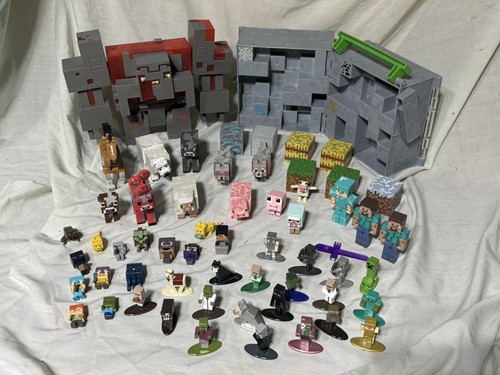 Huge Minecraft Lot of Figures, Blocks, Animals, Case Included. Loose | eBay
