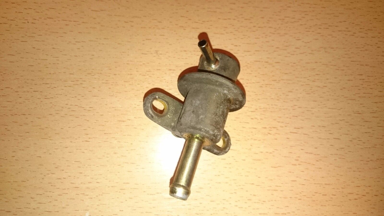 Fuel Pressure Regulator - Mitsubishi Colt Space Star 2002 1.3 petrol | eBay