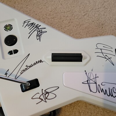 DEFTONES ON BODY SIGNED AUTOGRAPH Guitar Hero Guitar CHI + 4! COA | eBay