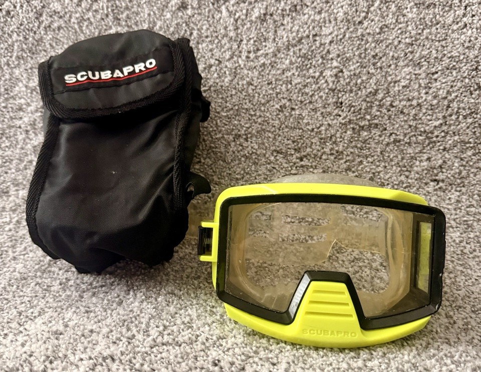 Scubapro Vintage Tempered Glass Wrap-Around Yellow Scuba Goggles W ...