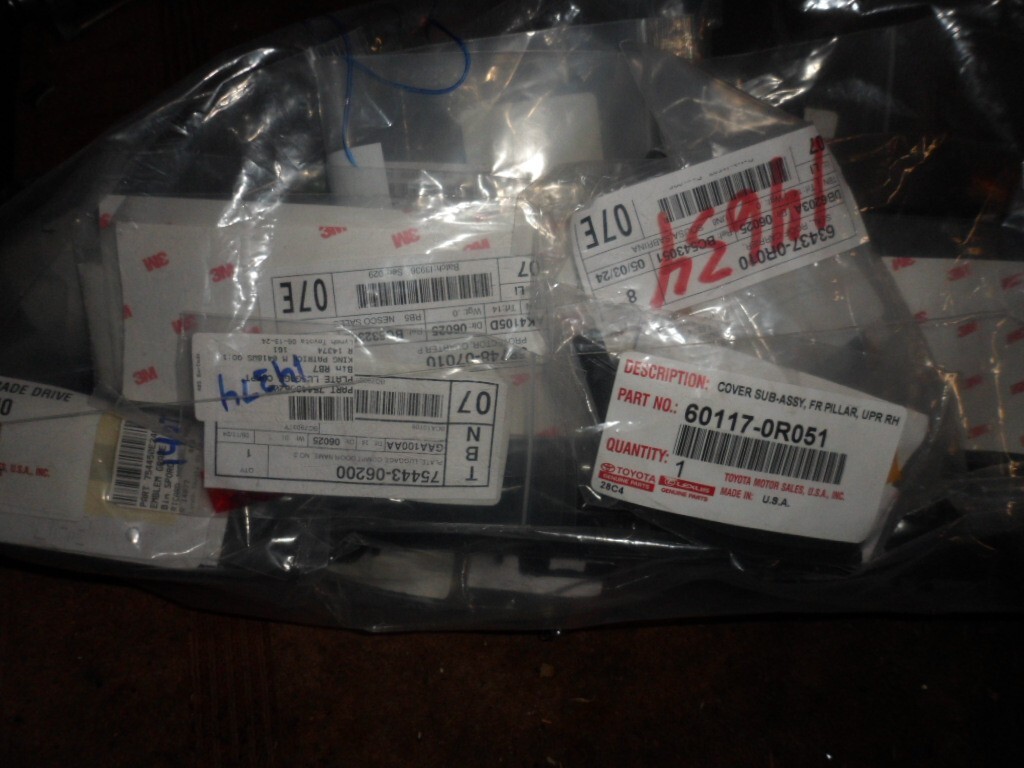 Lot of OEM New Toyota NOS Car Parts NICE lots of smalls new in package ...