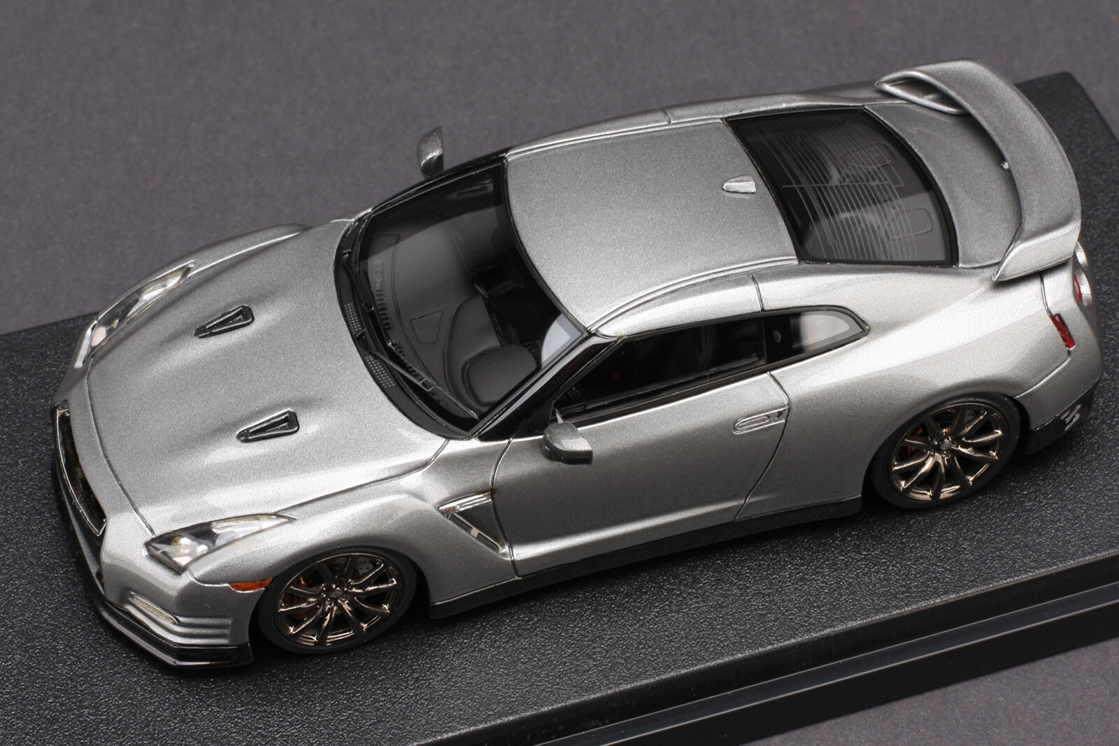 Nissan R35 GT-R Premium - Gun Metallic - HPI 1/43 #8321 | eBay