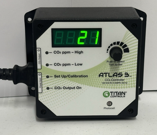 Titan Controls Atlas 3 Day Night CO2 Monitor Controller 702608 w/ Power ...