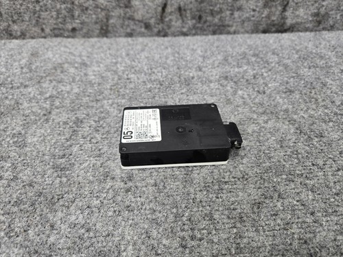 BLIND SPOT RADAR SENSOR MERCEDES W205 C43 C63 C300 OEM | eBay