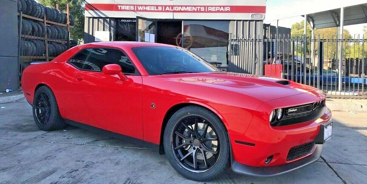 Red Challenger Rims