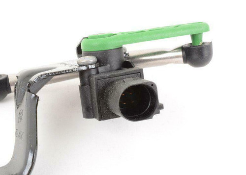 NEW AUDI A3 8V FRONT RIGHT LEVEL SENSOR WITH POLES 5Q0412522C OEM | eBay