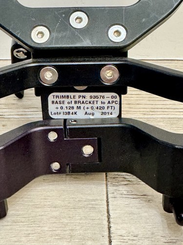 Trimble Geo 7x or Geo 6000 Monopole Bracket P/N: 93576-00 Quick Tilt 5/ ...