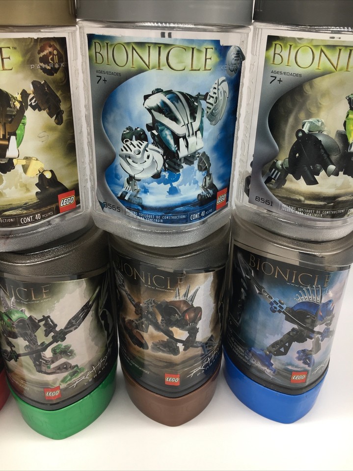 Lego Bionicle Lot Of 11 With Canisters No Manuals Rahkshi More | eBay