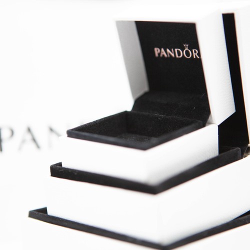 Authentic Pandora Geometric Radiance Charm 796206CZ Square Sparkle ...