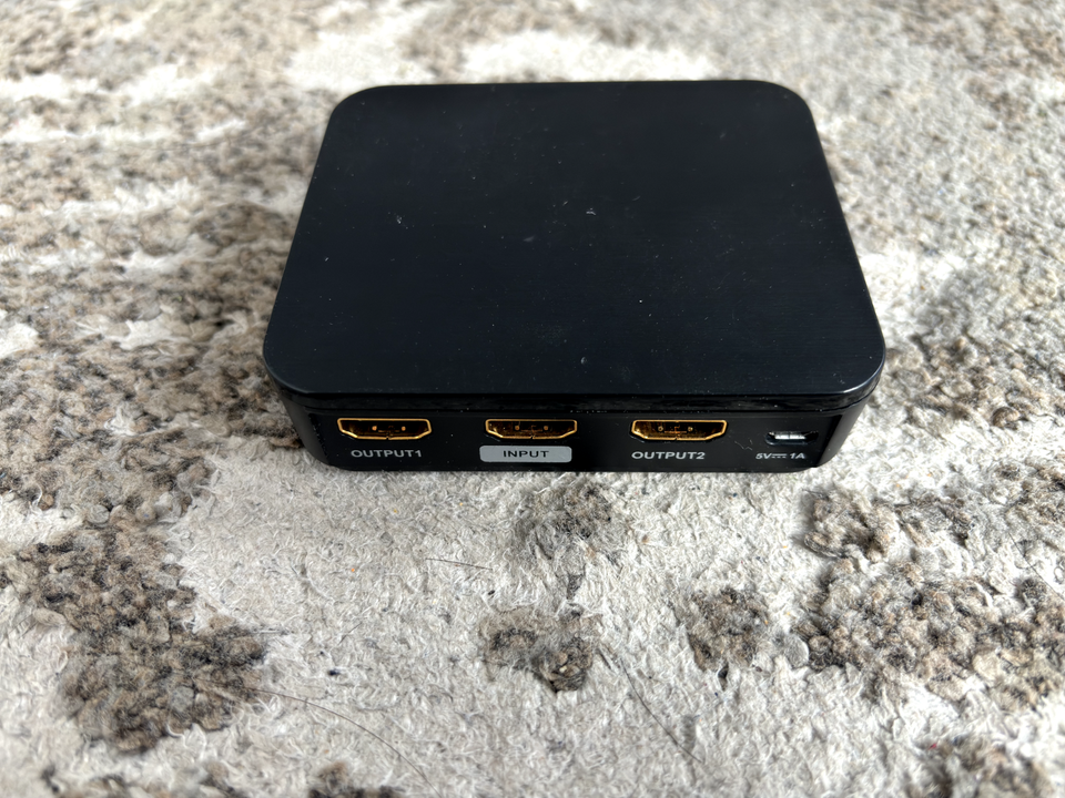 Rocketfish RF-G1603 2 Output HDMI Splitter 4K at 60Hz HDR Pass Through ...