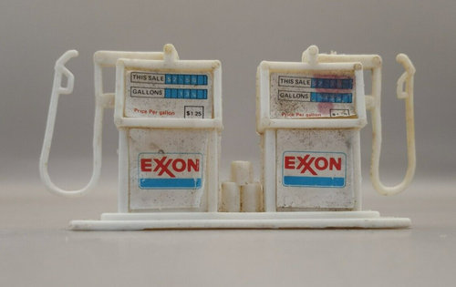 RARE Exxon Mobile Dual Fuel Gas Pumps Island for Playset 3.25" Across ...