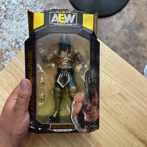 WWE WWF AEW WCW ECW - Jazwares Unrivaled Series 5 #41 Luchasaurus ...