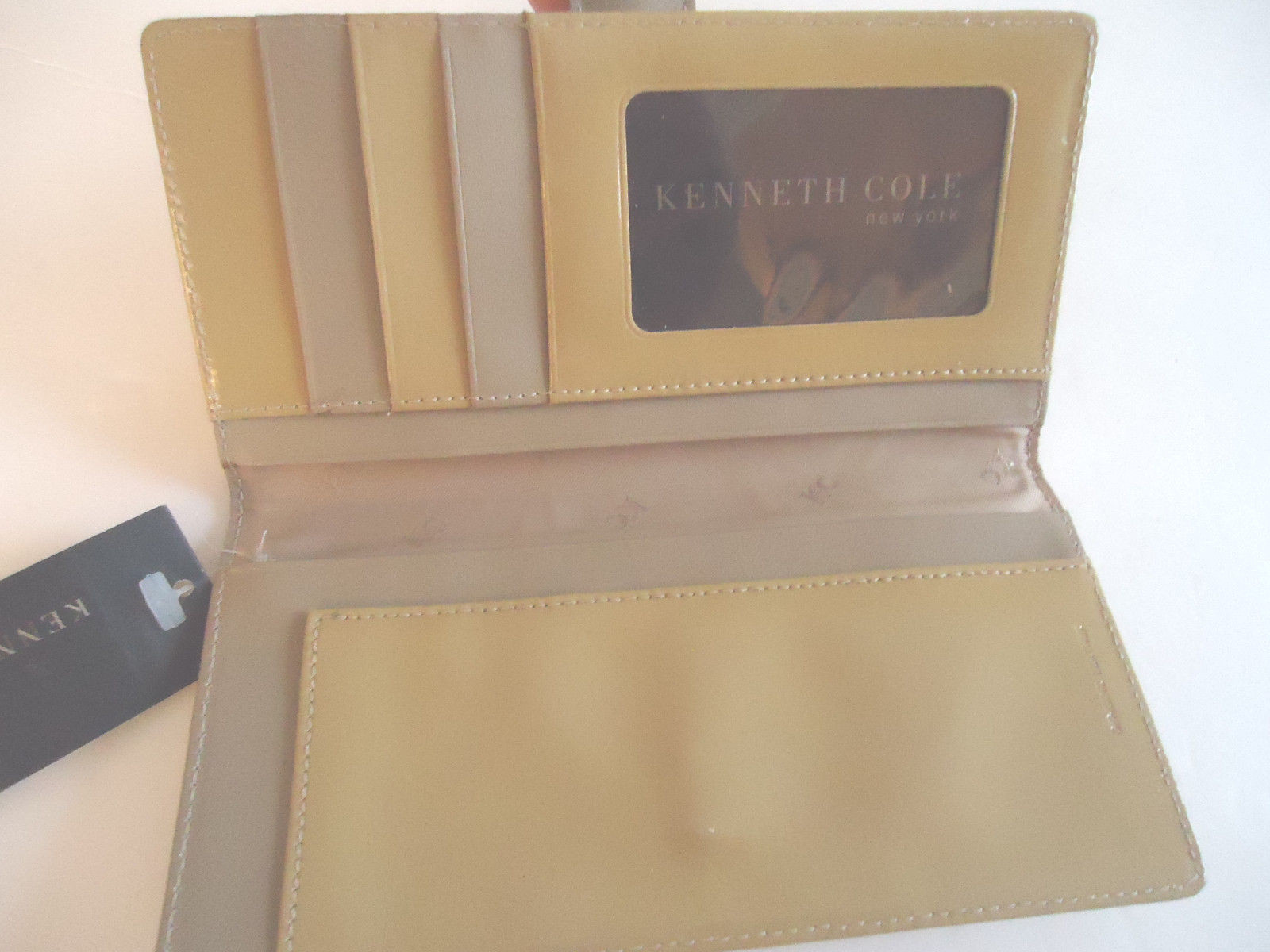 Kenneth Cole New York Polished Leather Checkbook Wallet, Beige | eBay