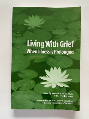 Living With Grief: When Illness is Prolonged (Paperback or Softback ...