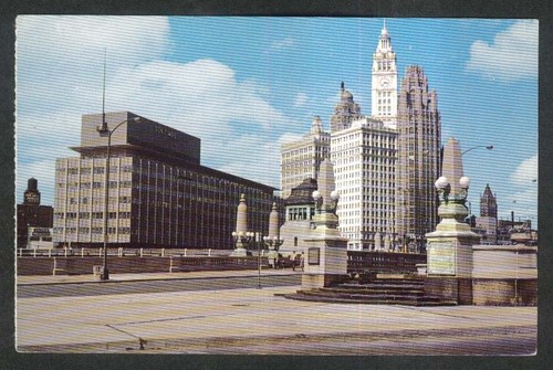Sun-Times Building Wrigley Tribune Wacker Drive Plaza Chicago IL ...