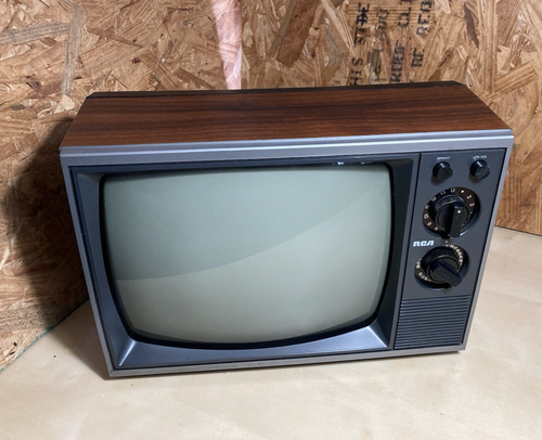 Vintage RCA 12" Woodgrain TV Black and White 12 inch Retro 1980s ...