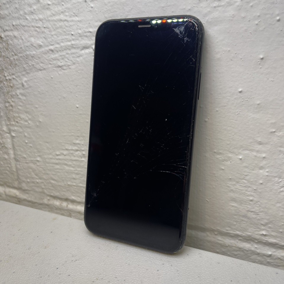 Apple iPhone XR 128GB A1984 Black Find My iPhone On Cracked Parts ...