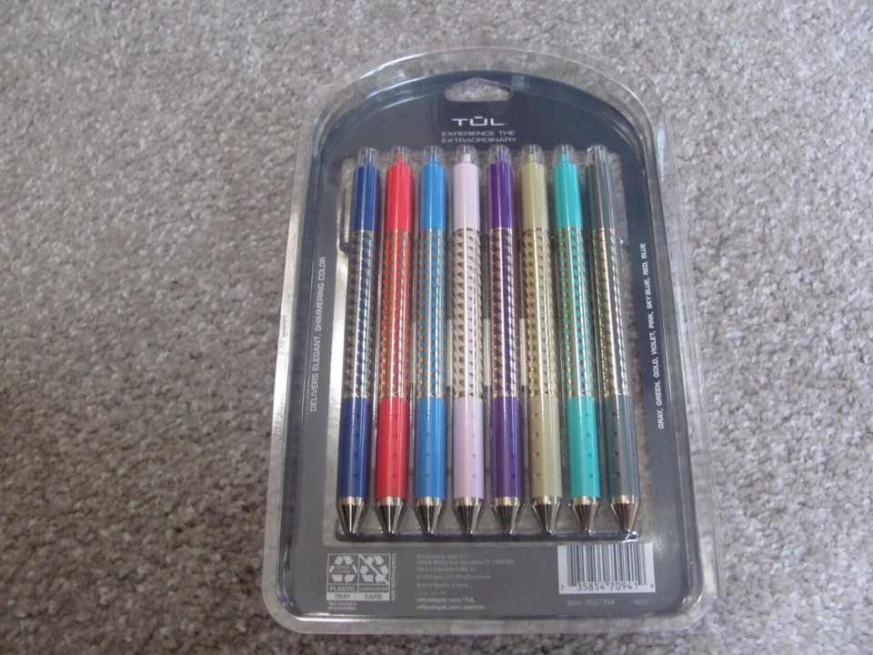 TUL GL Series Retractable Gel Pens 0.8 mm Triangle Design Barrels ...