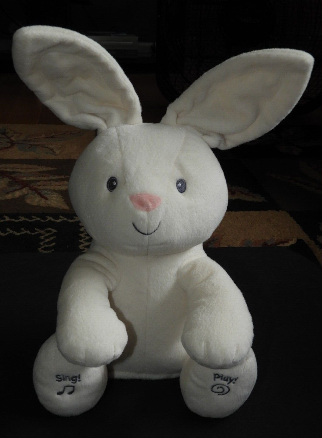BABY GUND FLORA the BUNNY Musical Animated Stuffed Plush Rabbit Talks ...