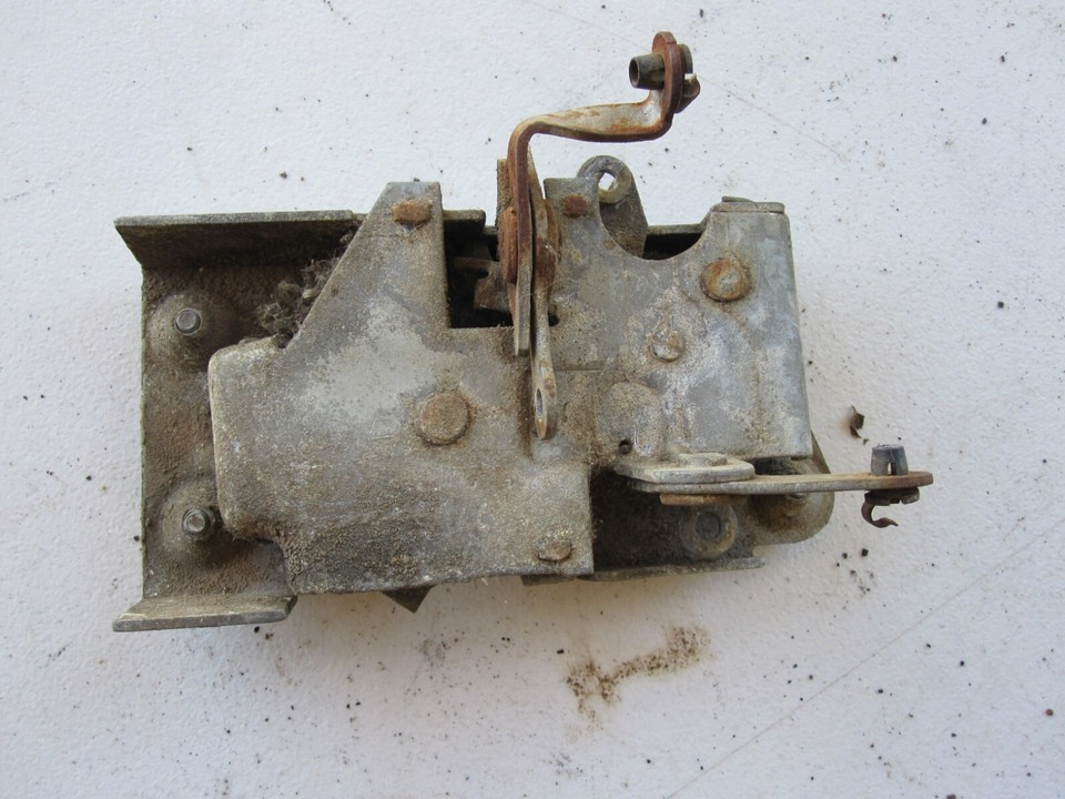 75-80 AMC PACER RIGHT PASSENGER DOOR LATCH OEM WORKS | eBay
