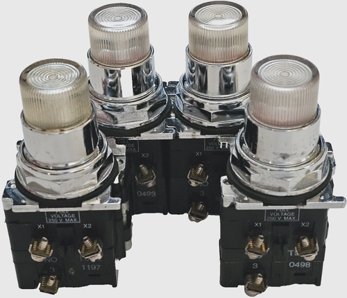 Eaton Cutler Hammer 10250T/91000T W/ Clear Pushbutton Indicator Light ...