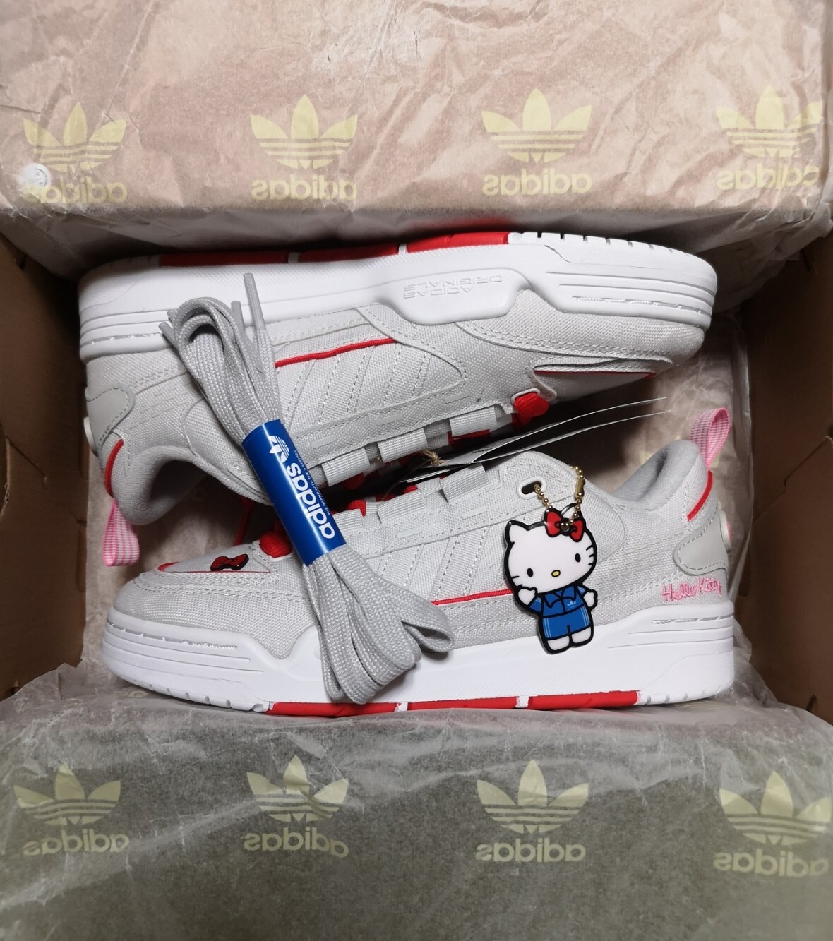 adidas Originals Adi2000 Hello Kitty GW7165 Sanrio | eBay