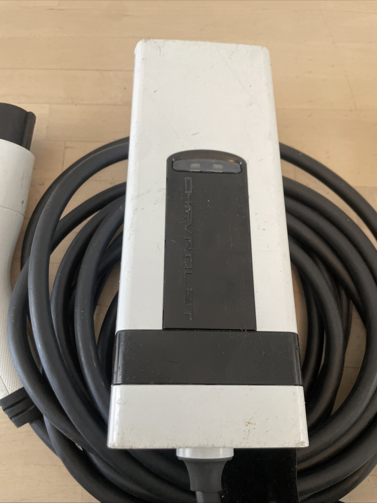 Level 1 & 2 EV Charger OEM Chevy Bolt / EUV 120V 240V GM # 85163382 ...