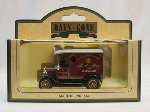 Lledo Days Gone Rare Die Cast 1920 Ford Model T Van *Ships FREE within ...