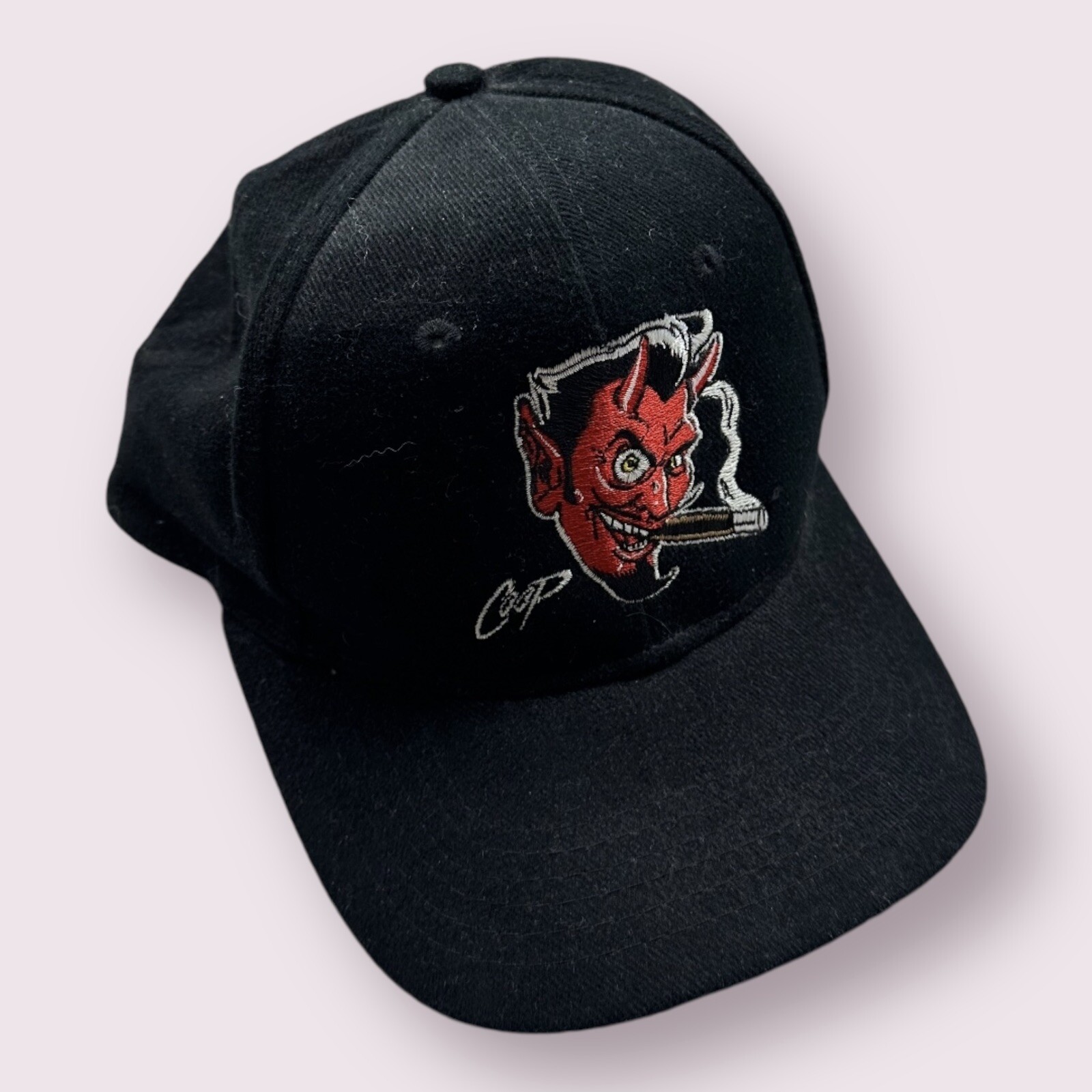 Vintage Men’s Coop Red Devil Snapback Hat 90s Black H… - Gem