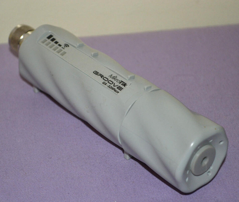 Mikrotik RouterBOARD Groove GA-52HPacn GrooveA 52 ac 2.4/5GHz USA ...