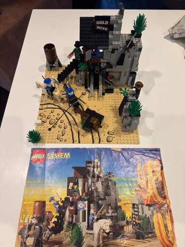LEGO (vintage) Western set 6761 - Bandit's Secret Hide-Out - 100% ...