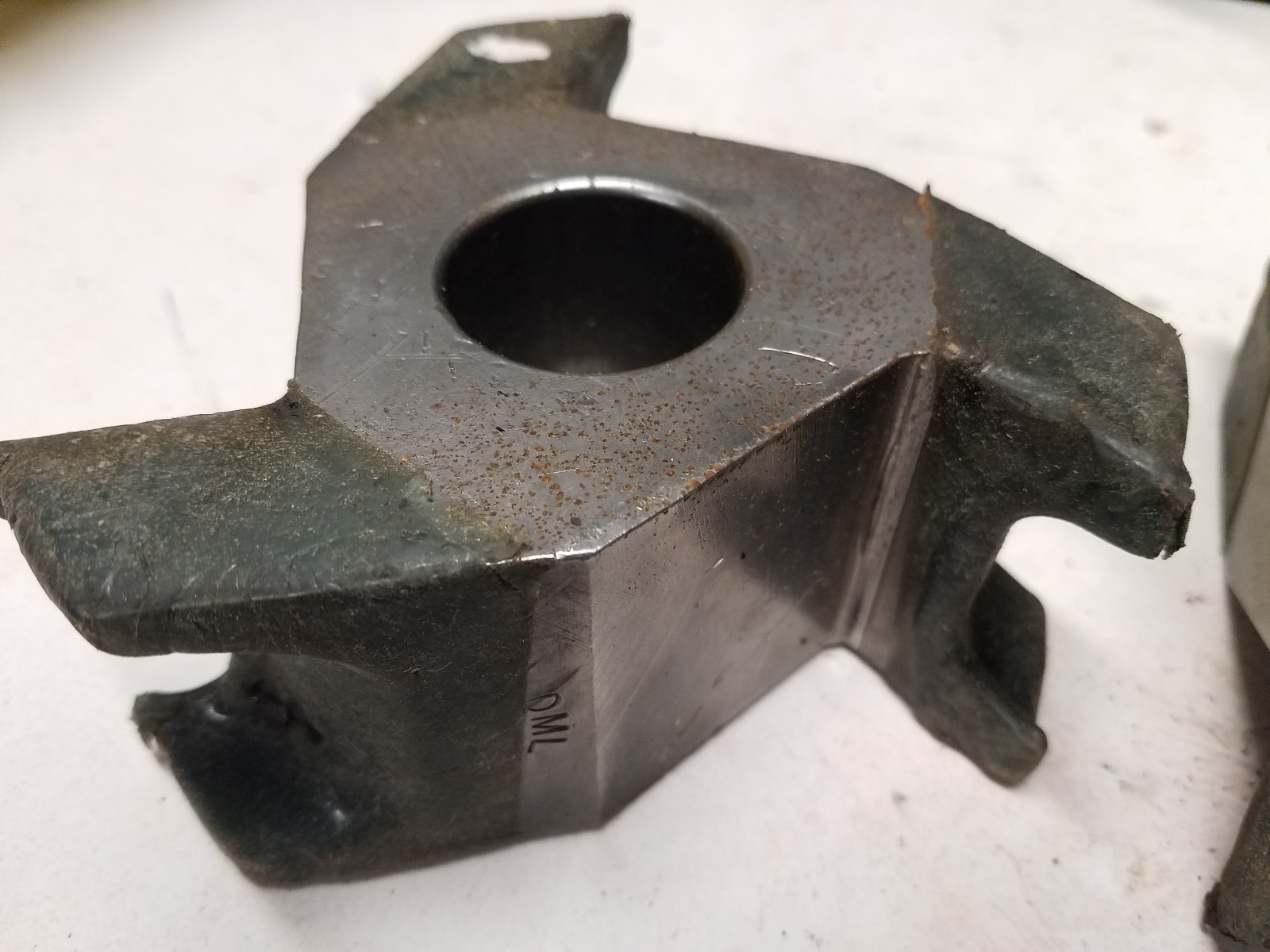 (1) Carbide 3 Wing 1-1/4" Bore Eased Edge Shaper Molder Cutter for 1-1/ ...