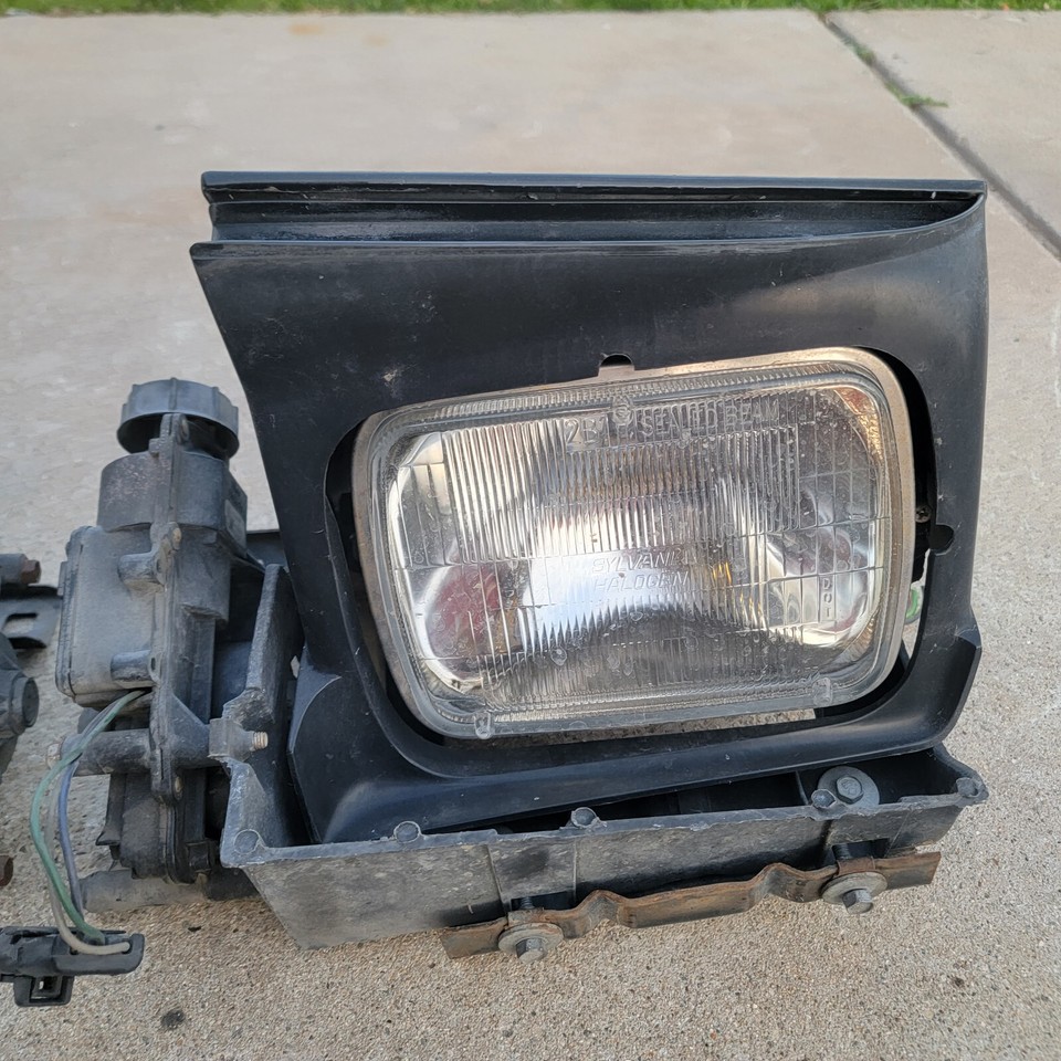 1986 Pontiac Firebird Trans Am Complete Headlight Set GTA Headlights ...