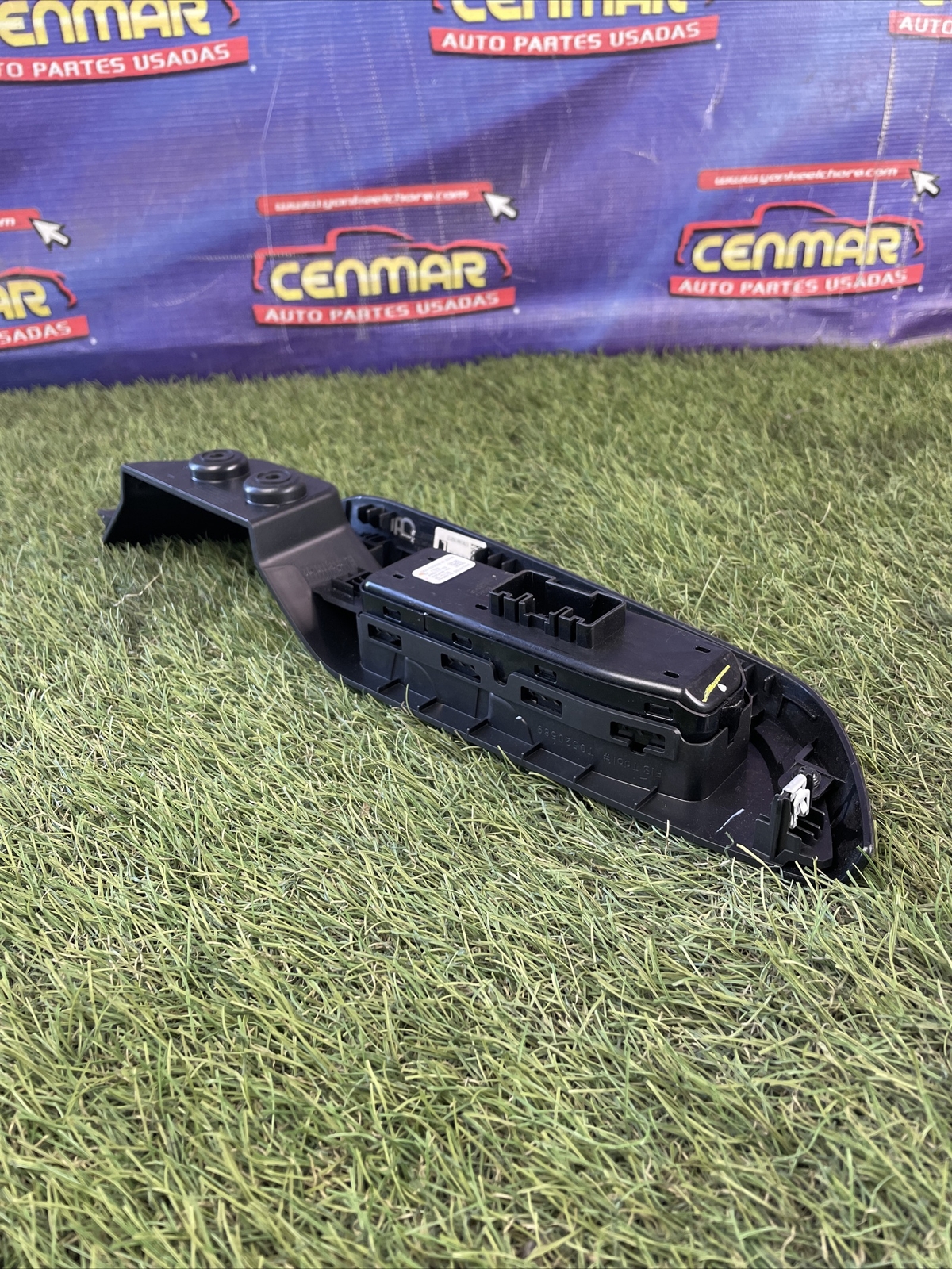 2017 2018 2019 GMC ACADIA DRIVER LEFT SIDE MASTER POWER WINDOW SWITCH ...