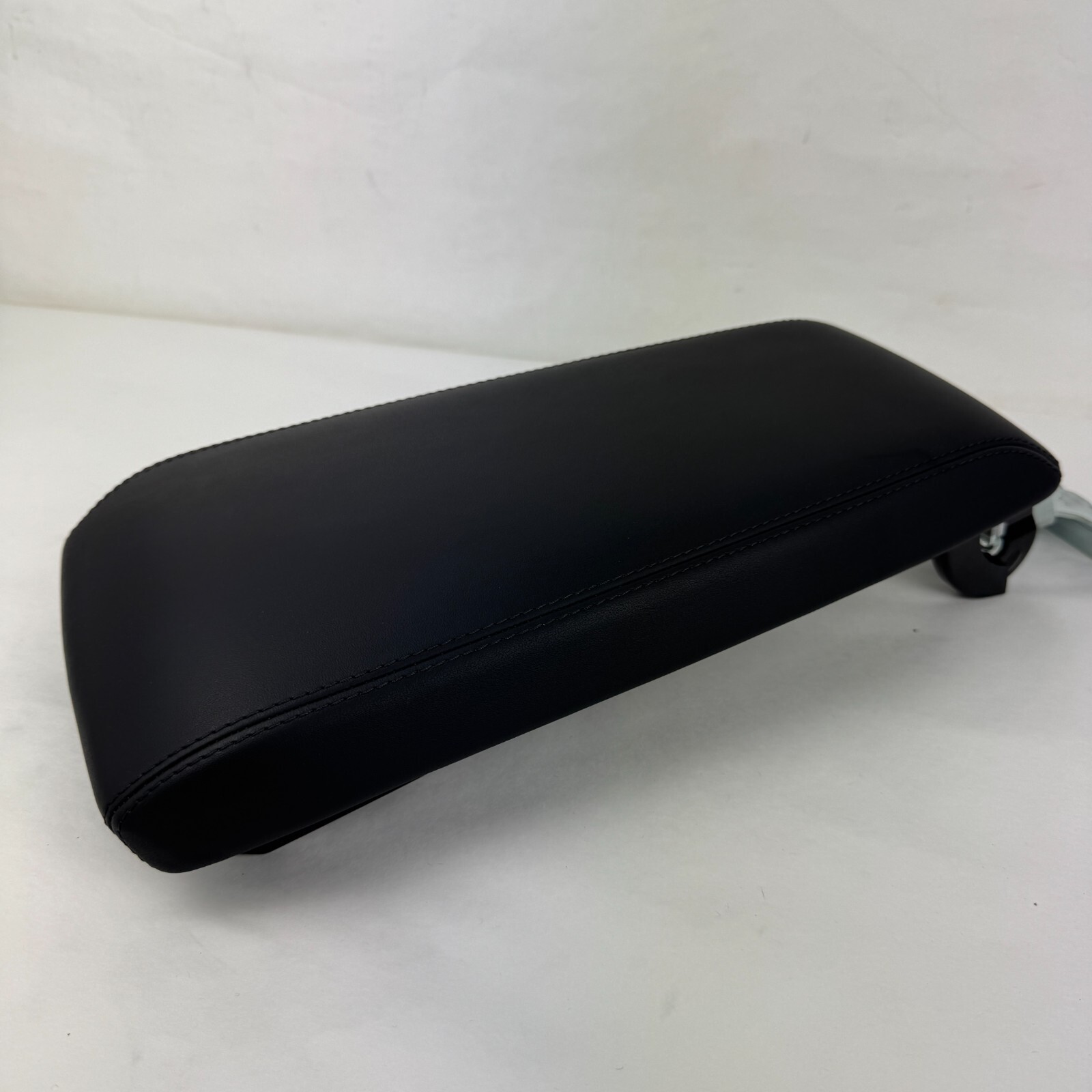 2023 2024 Fisker Ocean Front Center Console Arm Rest Black Leather ...