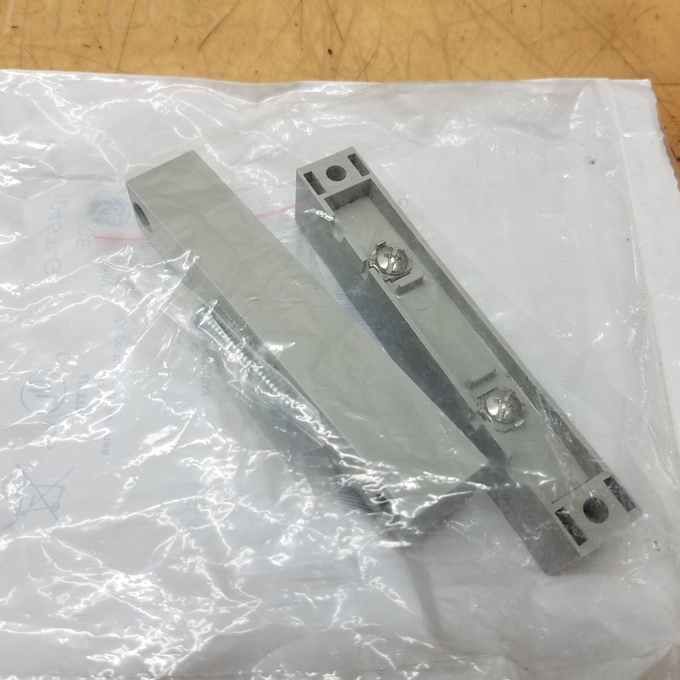 GE 1045T-G Surface Mount Magnetic Contacts. 1-1/4" Gap - NEW | eBay