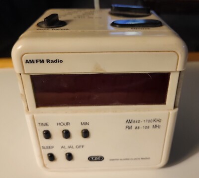 Tozai Cube AM/FM Alarm Clock Radio Model ATC-35 Works | eBay