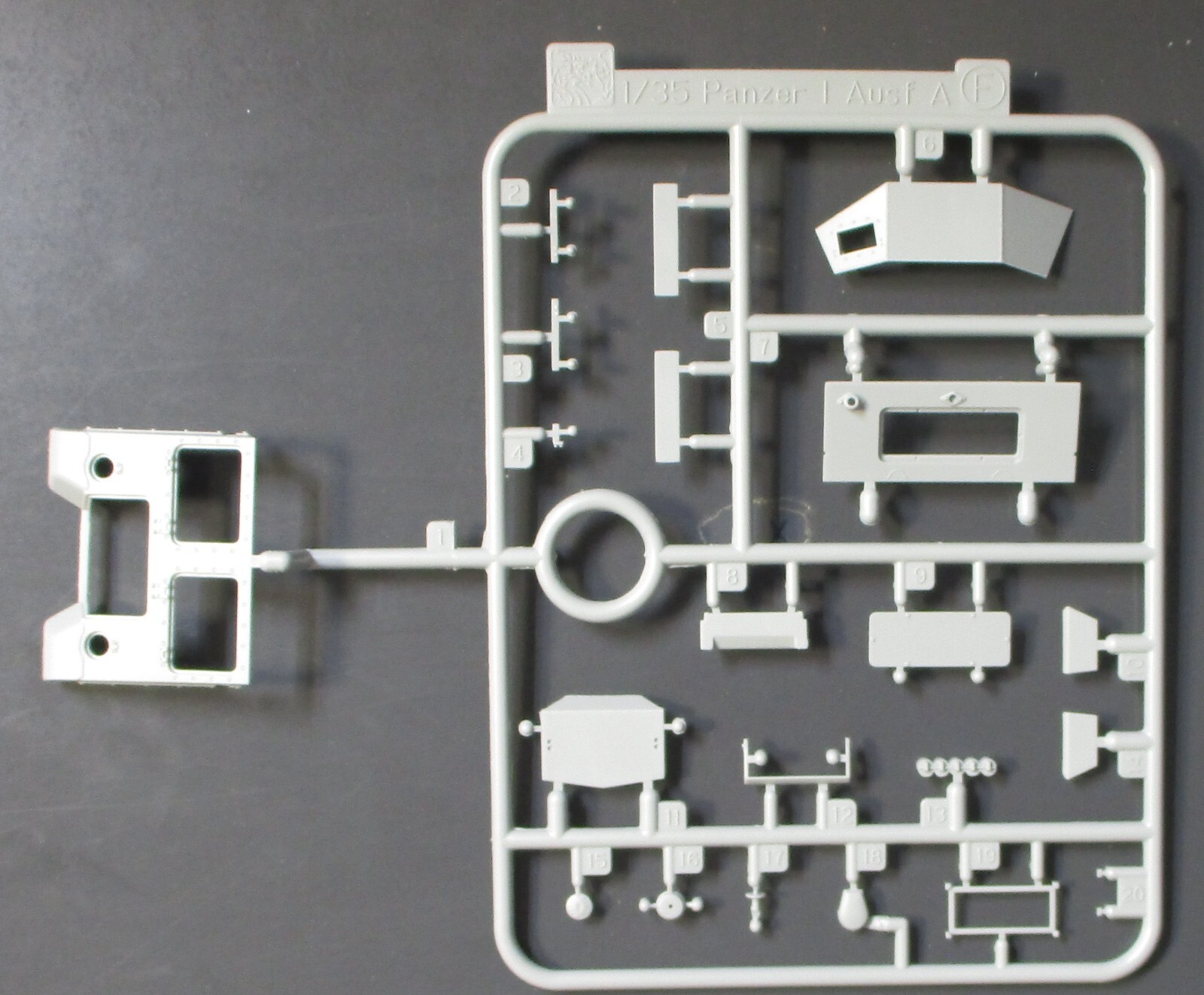 Dragon 1/35 Scale Pz. Kpfw.I Ausf. A Modified - Parts Tree F from Kit ...