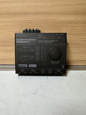 Old School AUDIOCONTROL 2xs Electronic Programmable Crossover ...