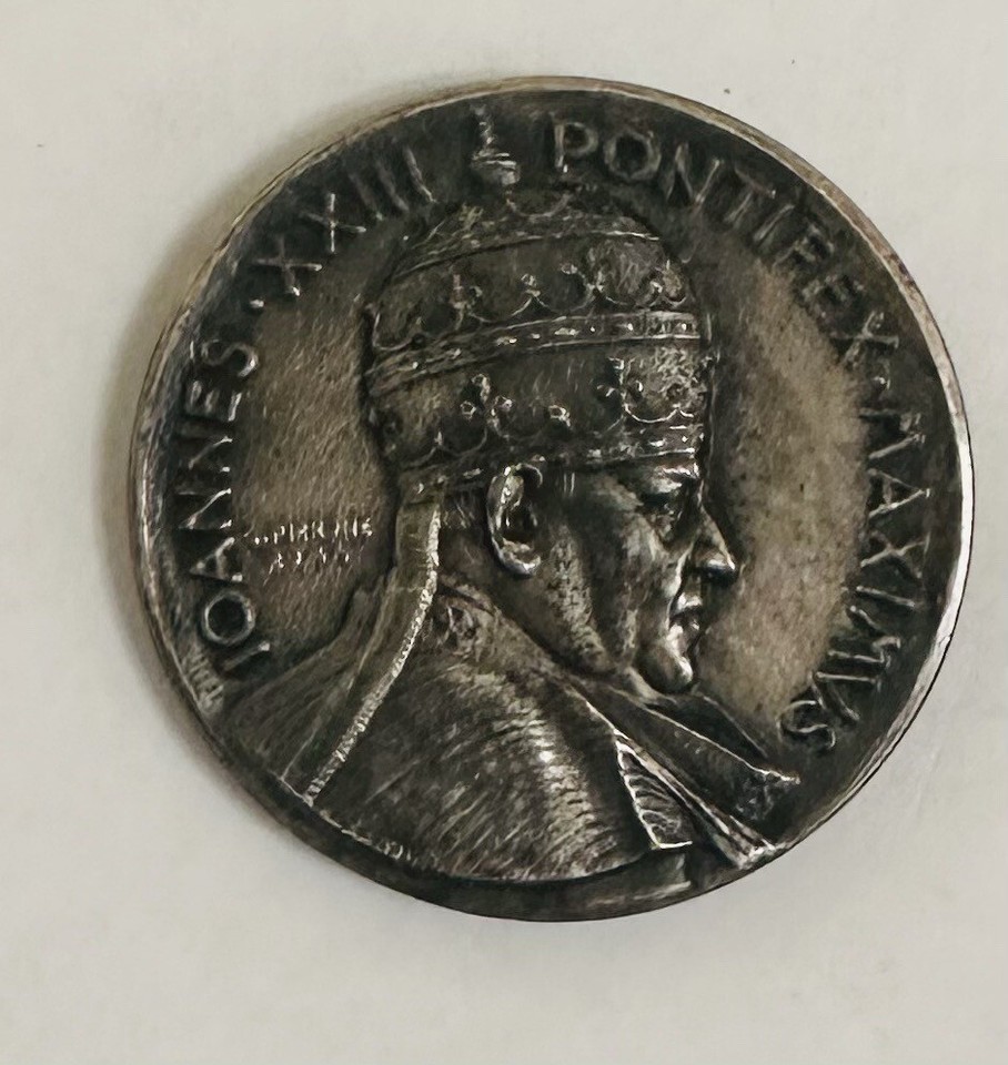 C. 1957 Pope John XXIII Pontifical Anthem Silvered Bronze Art Medal 42. ...